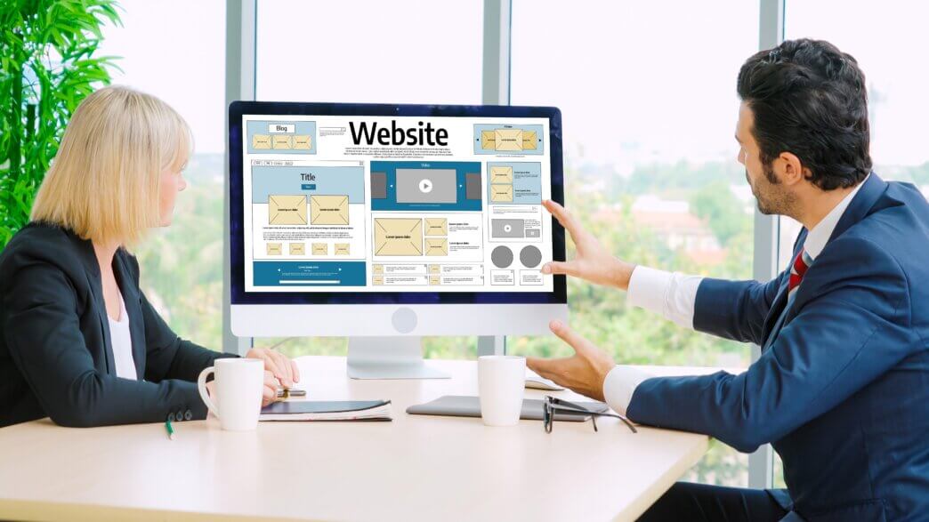 Above the Fold vs. Below the Fold: What Really Matters? - Acclaim